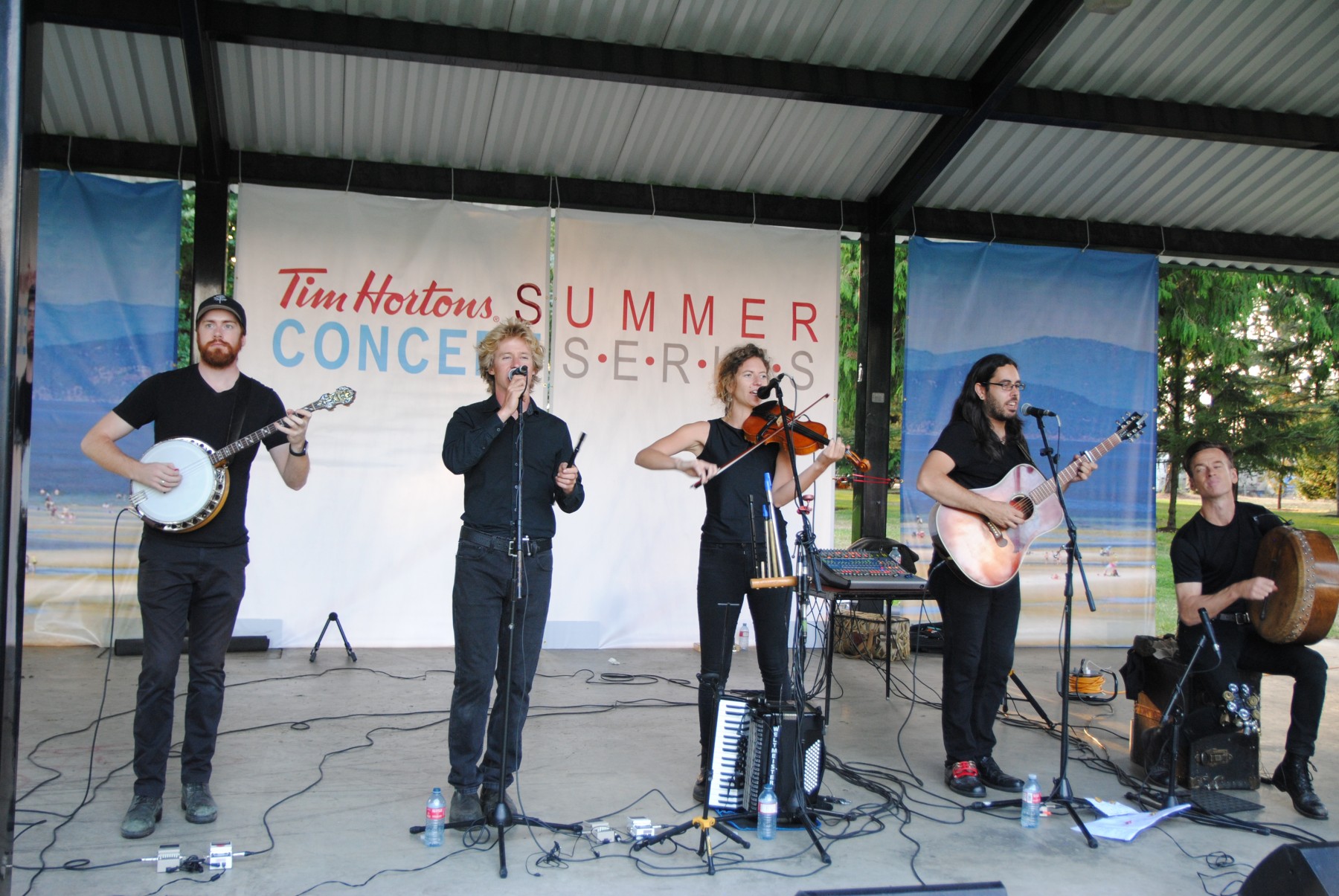 Tim Hortons Summer Concert Series - Parksville Beach Festival